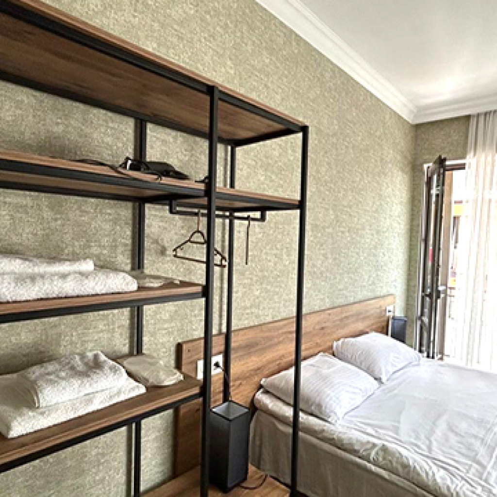 განიტვირთე ოჯახთან ერთად ყაზბეგში